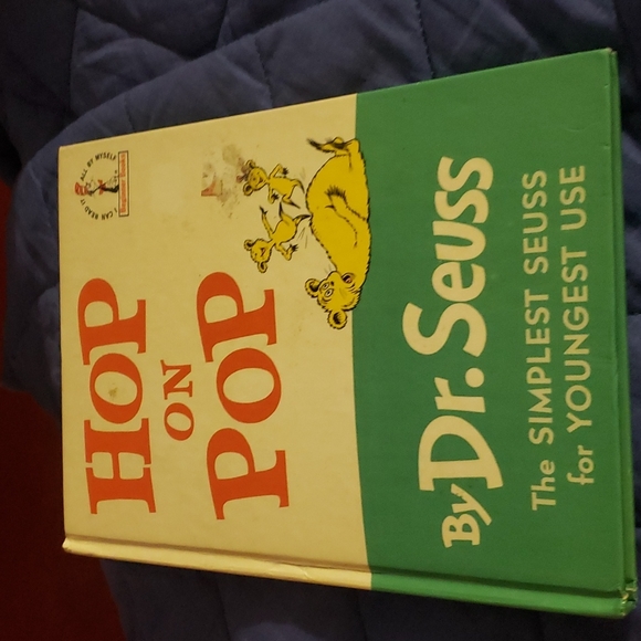 Dr. Seuss | Other | Dr Seuss Hop On Pop Rhythming Words Book | Poshmark